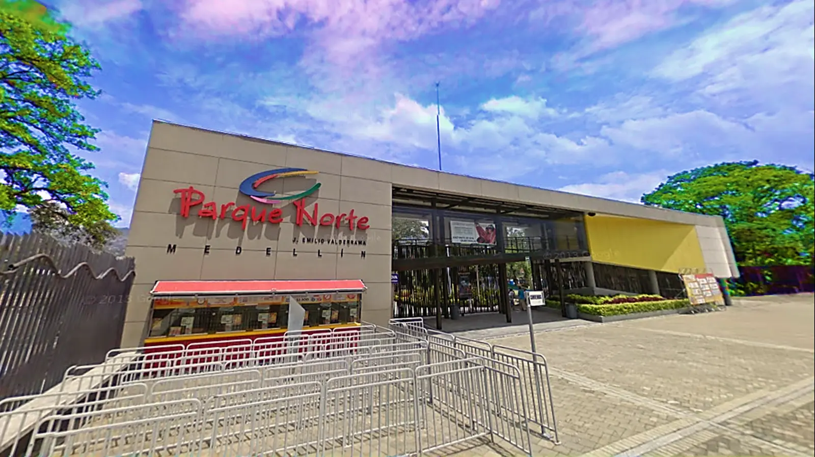 Conoce el Parque Norte Medellín: Un oasis de entretenimiento en la ciudad - Conoce Medellín